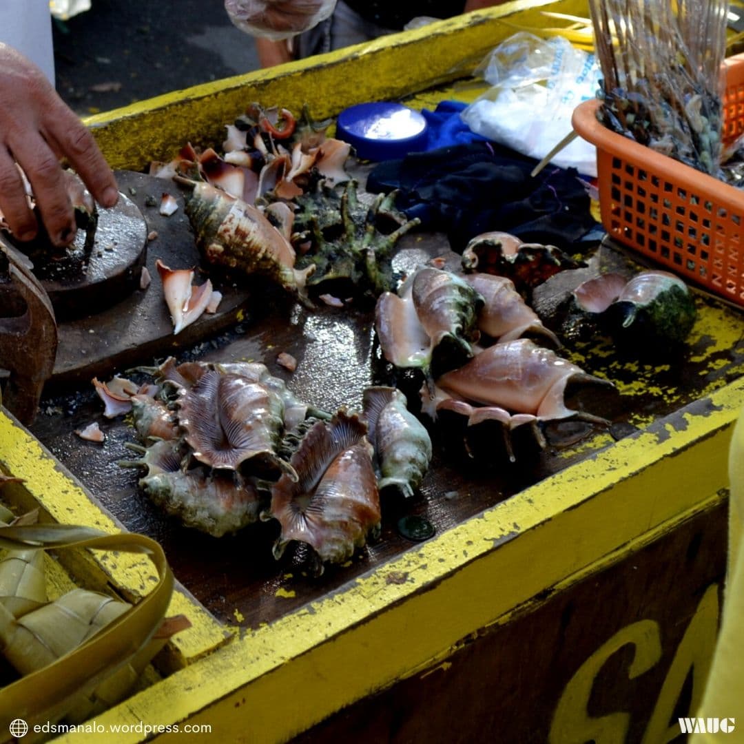 Feast on Juicy Prawns & Saucy Crabs in this Cebu Seafood Restaurant!