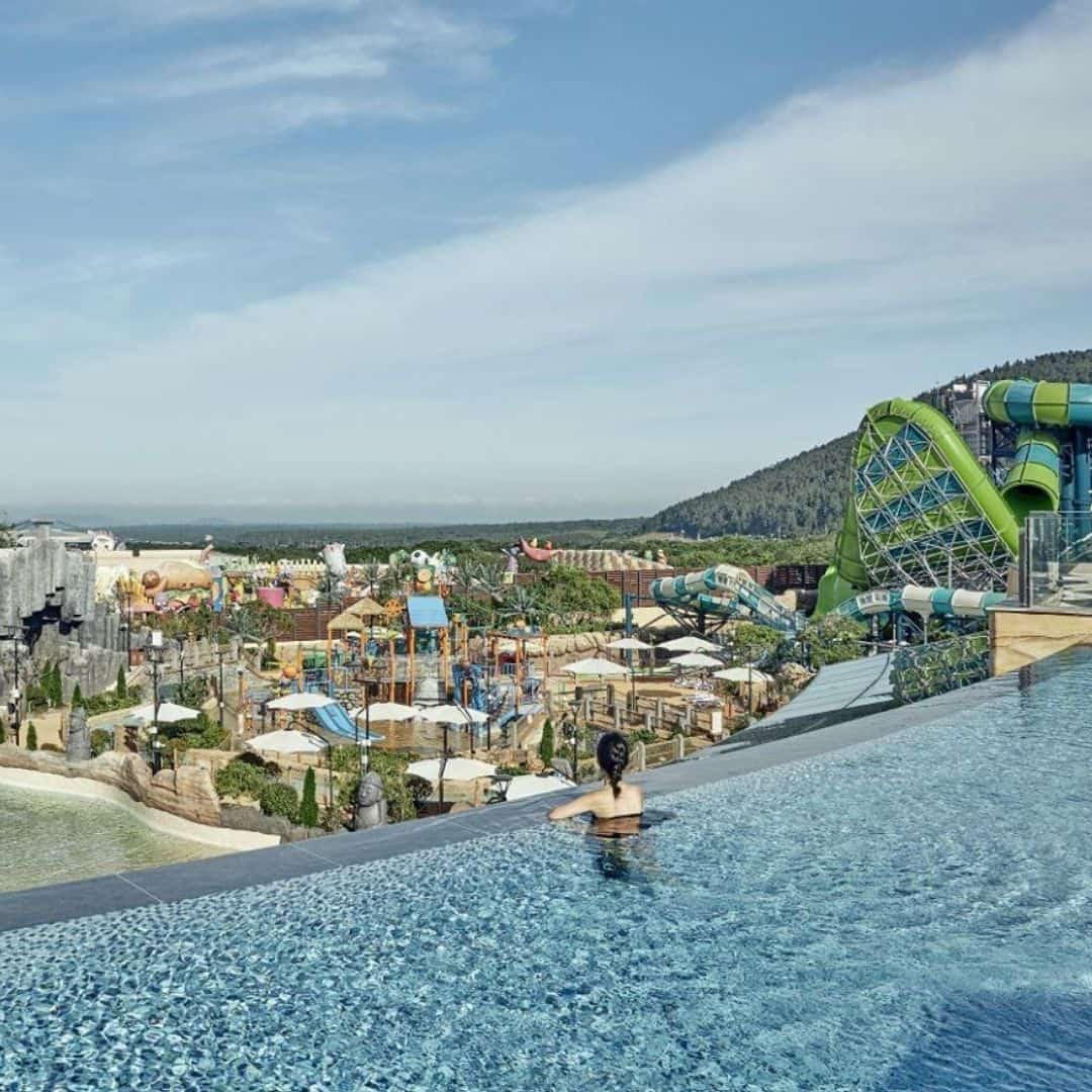 Shinhwa World: Visit Jeju's Best Amusement & Water Park!
